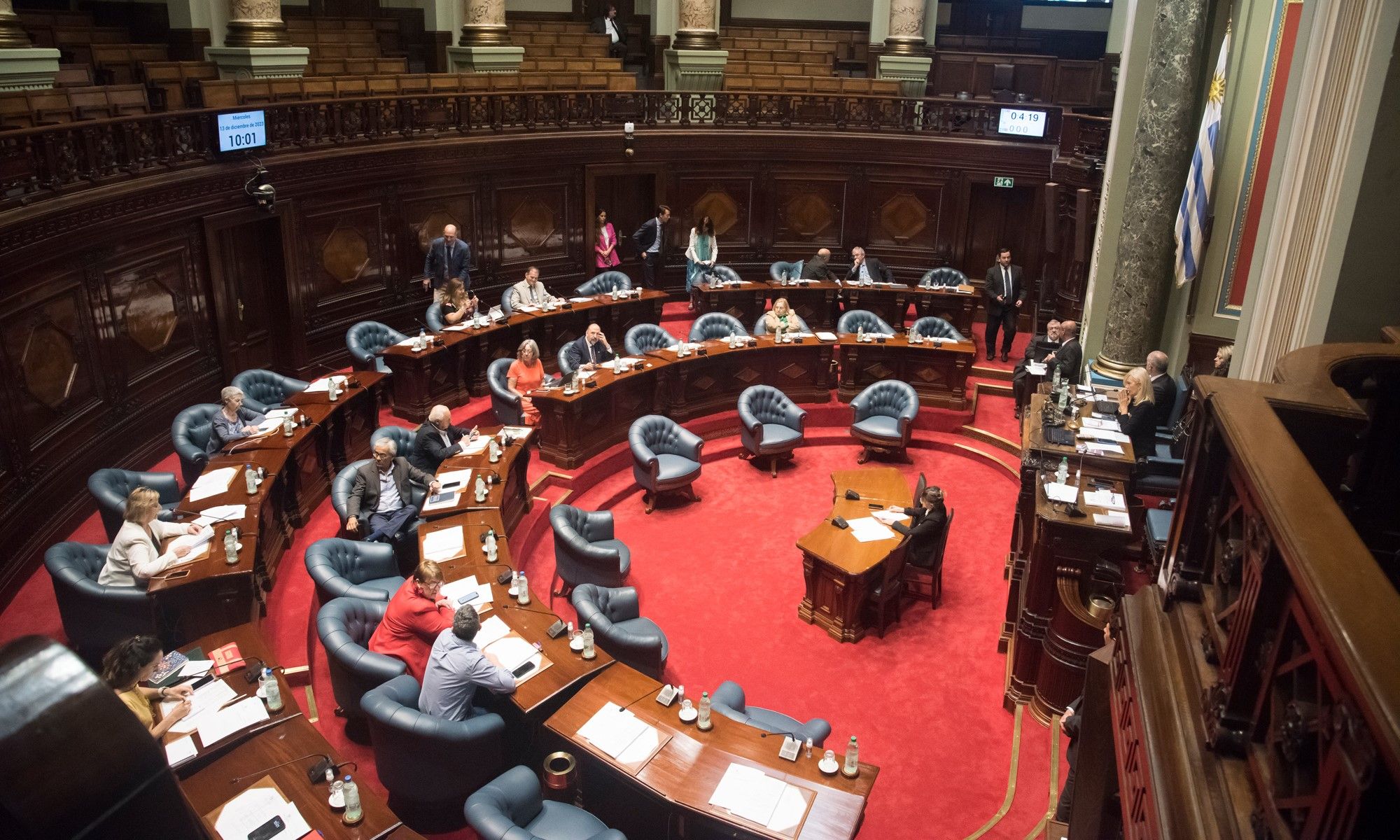 Cabildo Abierto votó afirmativamente proyecto de asistencia obligatoria ...